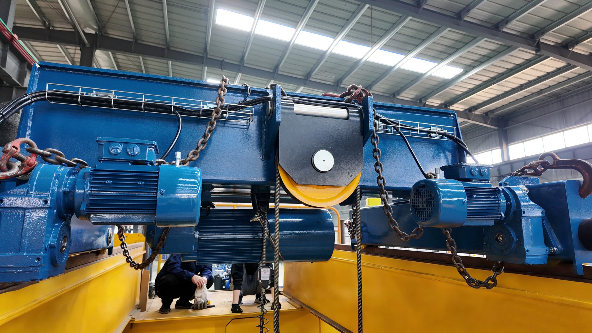 20t European Hoist for a Canadian Heavy Repair Facility
